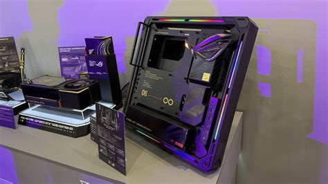 Open Frame Zum Jubiläum Asus Zeigt Offenes Aluminium Gehäuse