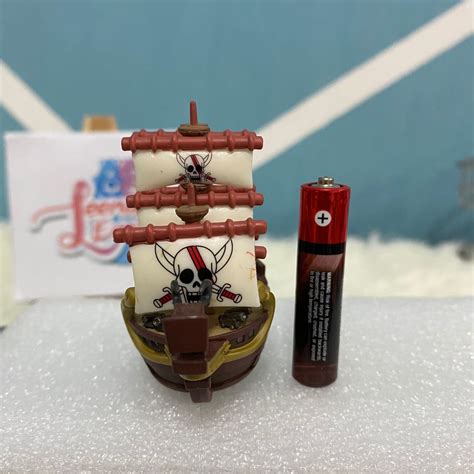 FIGURE KAPAL ONE PIECE Hobbies Toys Toys Games On Carousell