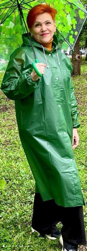 Pin By Rub Allo On Pvc Plastic Vinyl Nylon Rainwear Girl Rainwear Fashion Raincoat Jacket