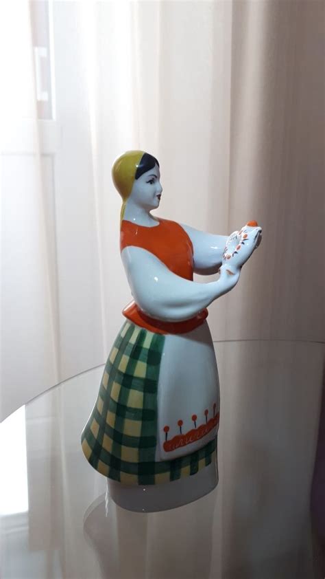 Статуэтка девушка с куманцом девушка с кувшином ЗКХ Полонне СССР 500 грн Коллекционирование