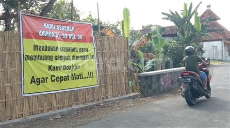 Heboh Tulisan Menohok Larangan Buang Sampah Sembarangan Di S
