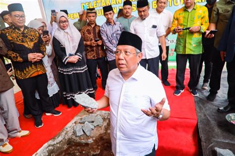 Tandai Pembangunan Masjid Baiturrahim Wali Kota Tangsel Benyamin