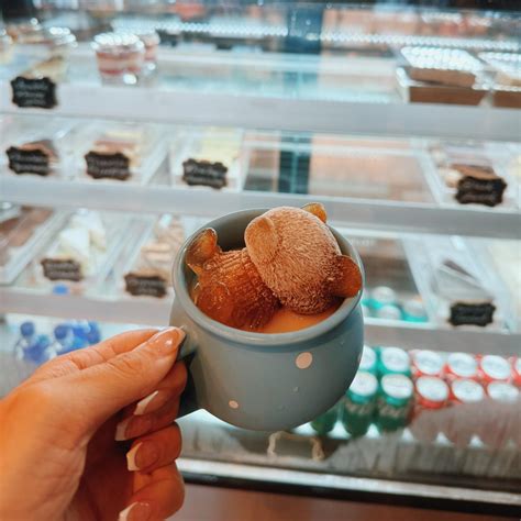 Teddy Bear Drinks Shaved Ice And More At This Korean Dessert Forward