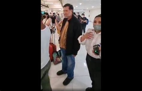 Fuera Fuera” Le Gritan Al Diputado Del Pt Fernández Noroña Por No