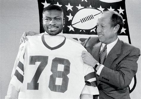 Classic Photos Of Bruce Smith Sports Illustrated