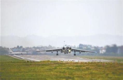 中共环台出动轰 6k：模拟夺取制海权 ＊ 阿波罗新闻网