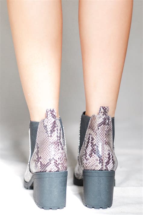 Shoes Amazing Lace