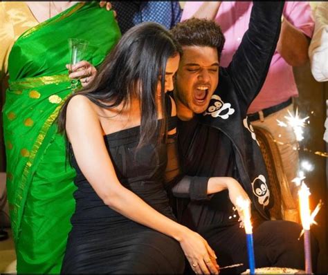 Karan Kundrra And Tejasswi Prakash Turn Into Cheerleaders For Each