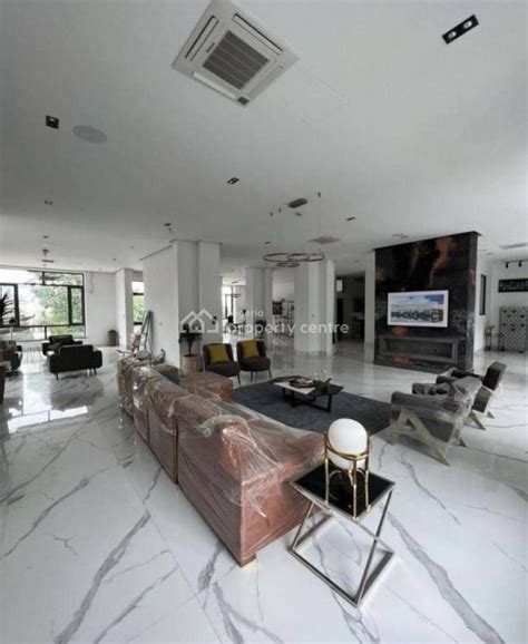 For Sale Exclusive 8bedroom Luxury Mansion Asokoro District Abuja