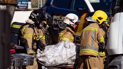 España al menos 13 muertos en el incendio de una discoteca