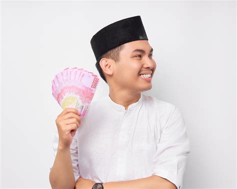 13 Tips Mengelola Uang THR Agar Tidak Cepat Habis Dan Sia Sia