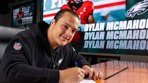 Dylan Mcmahon Signs His Rookie Contract