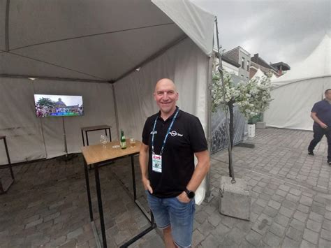 Vanaf Maandag Ligt Er Een Rouwregister Voor Ludo Dierckxsens In