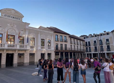 Las Mujeres De Guadalajara Salen A La Calle Al Grito De Los Puntos