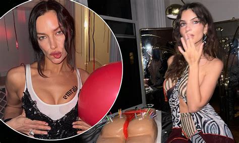 Emily Ratajkowski Twerks The Night Away And Is Presented With A Cheeky