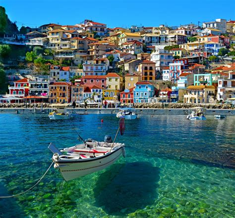 Πέτρος Φιλιππίδης Λενα Δροσακη Αννα Μαρια Παπαχαραλαμπους ΕΚΚΛΗΣΙΑ