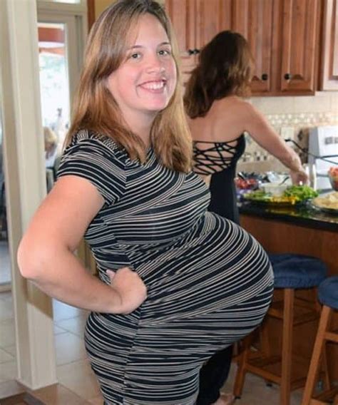 Weeks Pregnant With Twins Belly Pictures Symptoms Ultrasound The Best