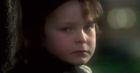 La Trágica Maldición De “la Profecía” Un Avión Siniestrado Ataques De