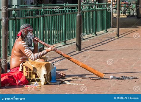 Didgeridoo Australian Anthem At Charlie Skirving Blog