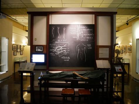 รูป พิพิธภัณฑ์ศิริราชพิมุขสถาน