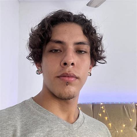 Bryanriveraa Free Live Webcam Show And Xxx Chat Xhamsterlive