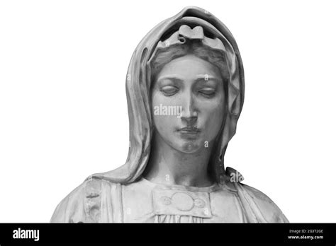 Face De La Statue De La Femme En Deuil Isolée Sur Fond Blanc Plâtre