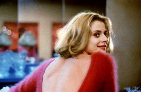 El Estilo De Nastassja Kinski En Paris Texas” 1984 Viste La Calle