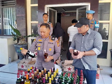 Gelar Ops Pekat Otanaha III Polisi Sita Ribuan Jenis Miras Go Pena