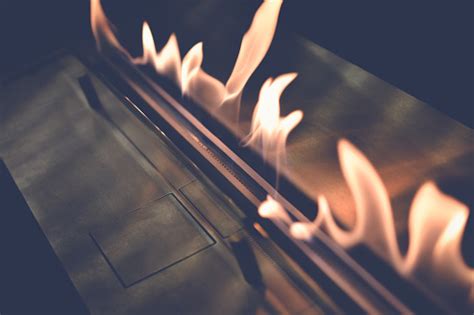 현대 바이오 에탄올 가스 벽난로 Fireplot입니다 가솔린에 대한 스톡 사진 및 기타 이미지 가솔린 가연성 가열장치