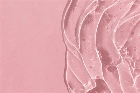 분홍색 배경에 얼굴을 위한 히알루론산이 함유된 투명한 혈청 젤 산소 거품이있는 화장품의 질감 웰빙과 아름다움 개념 분홍에 대한 스톡 사진 및 기타 이미지 Istock