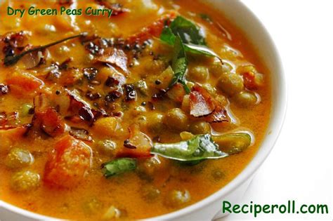 Dry Green Peas Curry Kerala Style Pattani Kadala Currykuruma