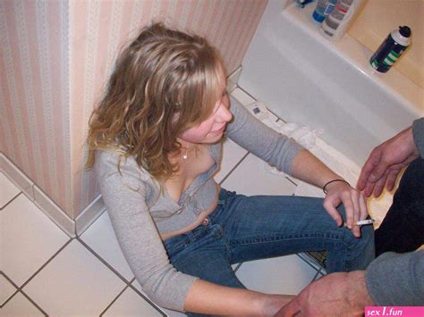 Accidental Girl Erotic Pics Free Sex Photos And Porn Images At Sex Fun