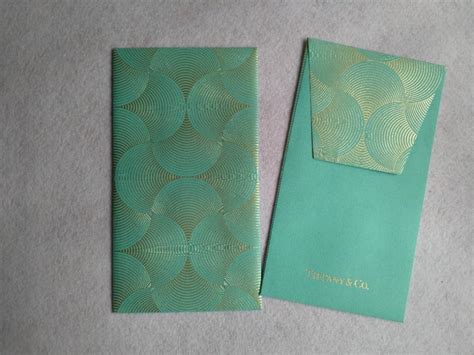 New Tiffany 原裝 利是封禮盒 1盒8個 名牌 飾物及配件 Carousell
