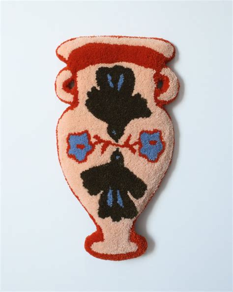 Gemini Vase Tufted Tufted Rug Wall Hanging