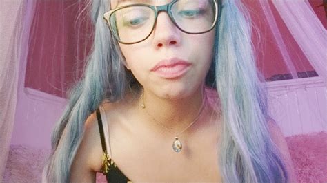 Cute Girl Sensually Applies Pink Lip Gloss Thompson Twins Clip Store