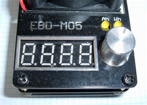 The EBD-M05 Battery Tester: 19.5V, 5A, 30W, useful software!