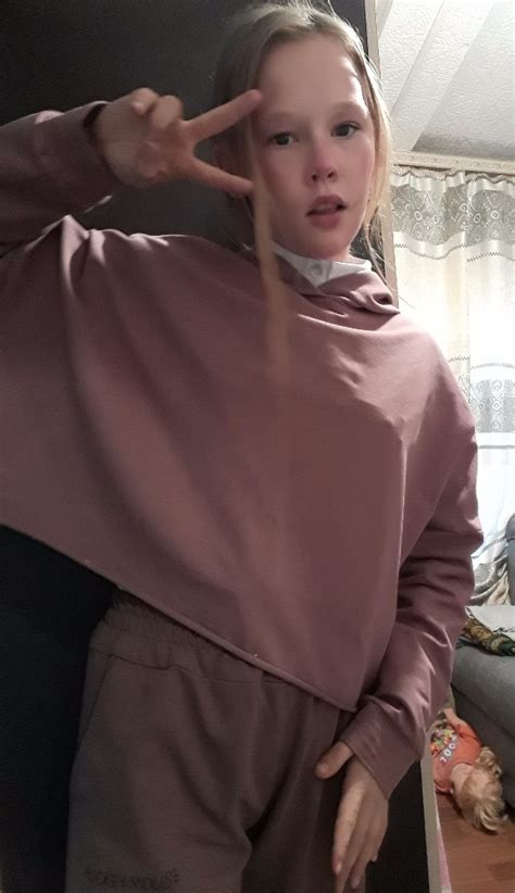 Создать мем костюм спортивный костюм на флисе костюм Картинки Meme