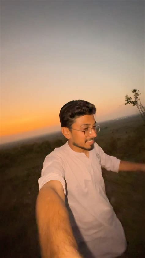 Chintankhokhar25 લોકો આવું કેમ કરતા હશે Instagram