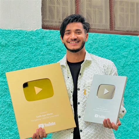 On Public Demand 😱 Hard Reaction 🔥🕊️ Sadikrajput98 Trendingreels