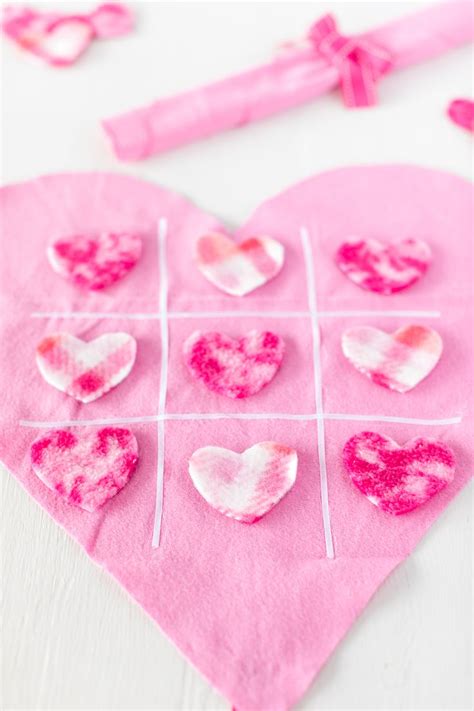 Diy No Sew Tic Tac Toe Game Tic Tac Toe Game Tic Tac Toe Diy