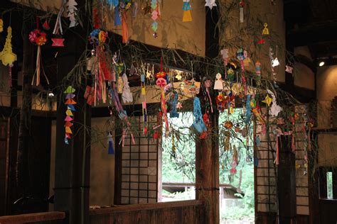 七夕を楽しむ。入館無料の古民家で短冊に願いごと。雰囲気抜群の七夕飾りと、親子折り紙イベントも 都筑区 横浜・湘南で子供と遊ぶ