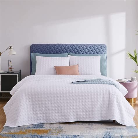 Eastvita White King Size Quilt Set Lightweight Bedspread Soft