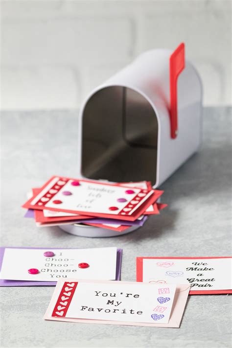 Free Printable Tiny Valentines • Rose Clearfield