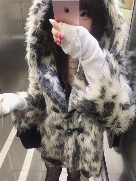 가격고정 앙크루즈 퍼자켓 갸루 히메갸루 베메클 Y2k 마즈 양산형지뢰계 후루츠패밀리 가격고정 앙크루즈 퍼자켓 갸루 히메갸루 베메클 Y2k 마즈 양산형지뢰계 후루츠패밀리