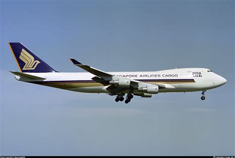 9V SFC Singapore Airlines Cargo Boeing 747 412F Photo By Mark