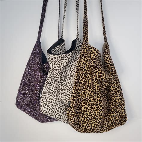 핸드메이드 호피가방 숄더백 에코백 호보백 에이블리