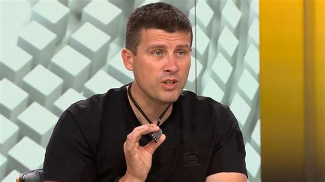 Ивелин Михайлов отсече Ние сме да останем в НАТО и ЕС Не сме на позиция да помагаме и на