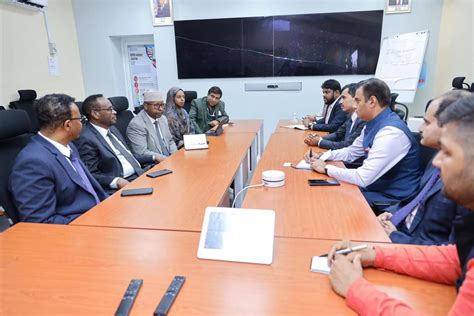 Sawirro Wasiir Fiqi Oo Muqdisho Kusoo Dhaweeyay Wafdi Ka Socda Hindiya Shabelle Media Network