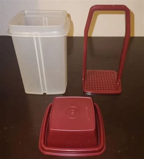 Vintage Tupperware Pick A Deli Pickle Container With Strainer 1999