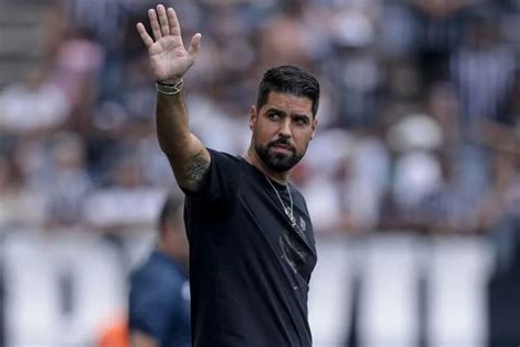 Corinthians Anuncia Saída Do Técnico António Oliveira Game Arena